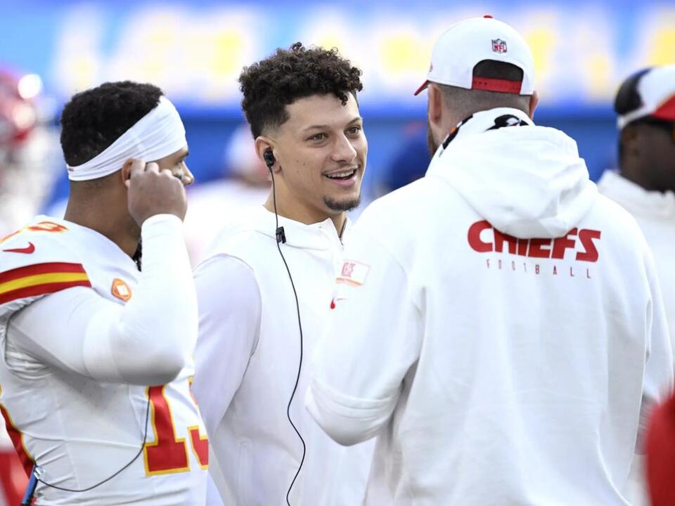 NFL Analyst Reveals Brutal Prediction For Chiefs NFL Analyst Reveals Brutal Prediction For Chiefs