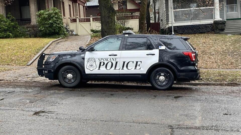 Man arrested following hours-long standoff in Spokane Friday night ...
