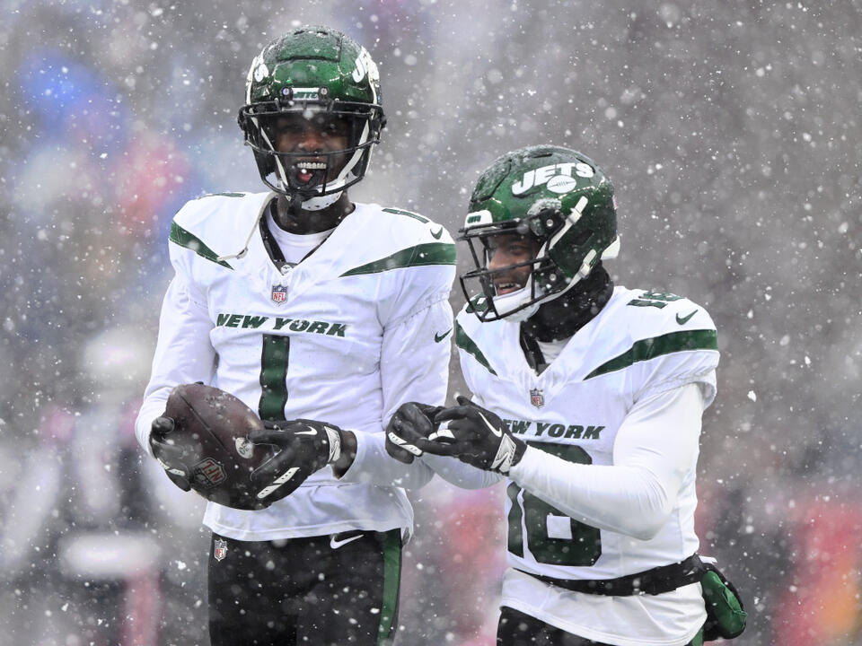 Former NFL Star Details Life-Threatening Accident