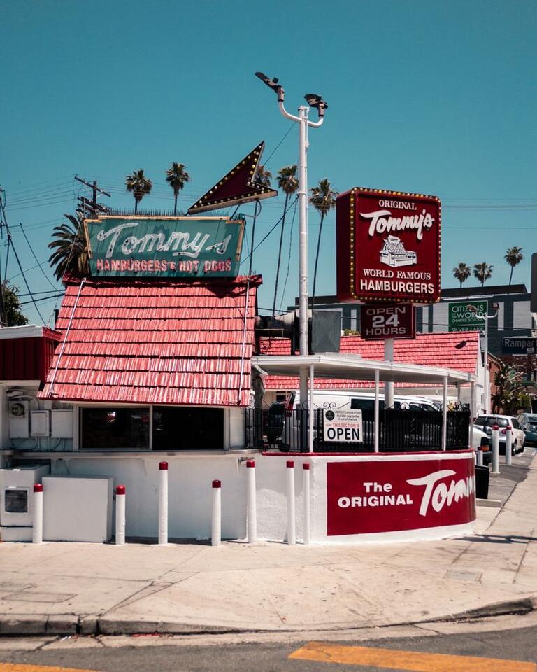 14 Burger Joints That Define California’s Iconic Food Scene - NewsBreak
