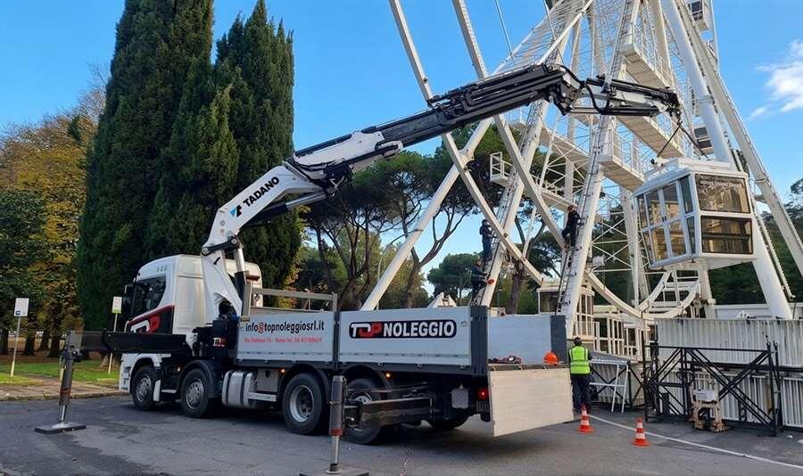 Ferris wheel assembly completed with Tadano knuckle boom cranes - NewsBreak