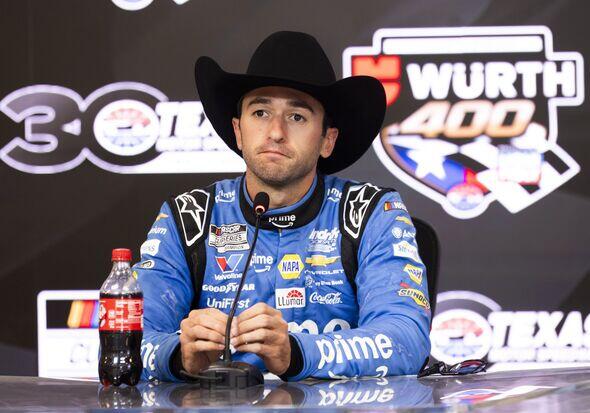 Chase Elliott and Ryan Blaney comments on huge Tyler Reddick crash ...