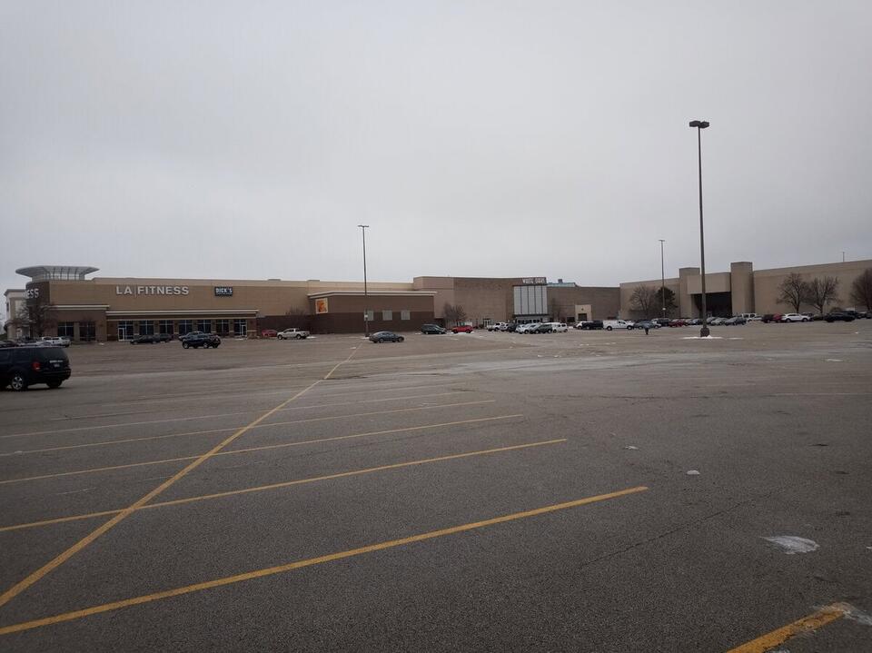 White Oaks Mall in Springfield, IL: Past Anchors, New Roles, and Future ...