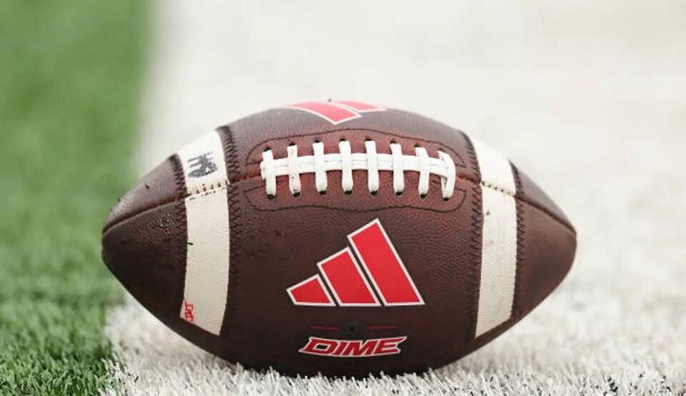 College Football Top 25 Week 6 2025 Predictions, Betting Odds & TV ...