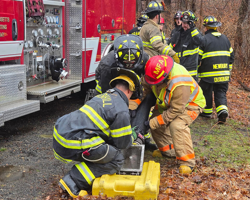 Haverhill Fire Dept. Hosts Class at Plug Pond; Aids in Fighting Fires ...