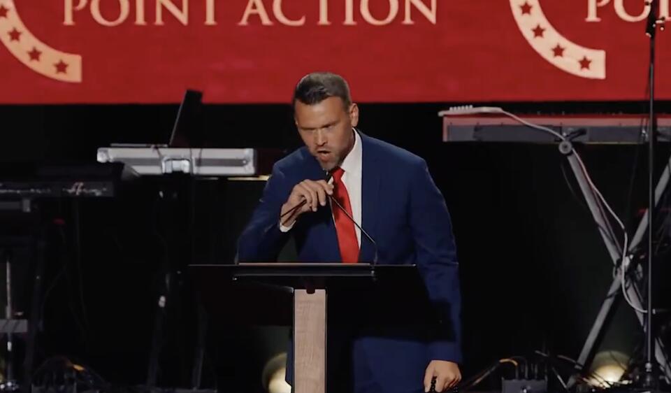 The Nutcase Who Started the ‘Pizza Gate’ Conspiracy Theory Speaks at ...