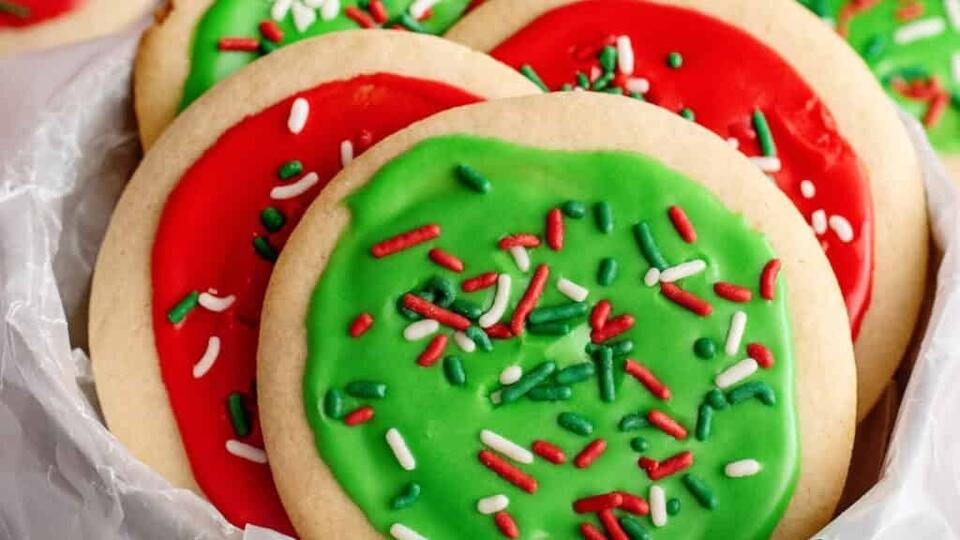 These Christmas Cutout Cookies Are So Perfect, People Will Think You ...