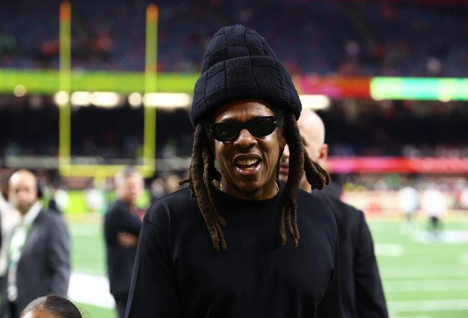 Who Decides the Super Bowl Halftime Show Performer? Breaking Down the ...