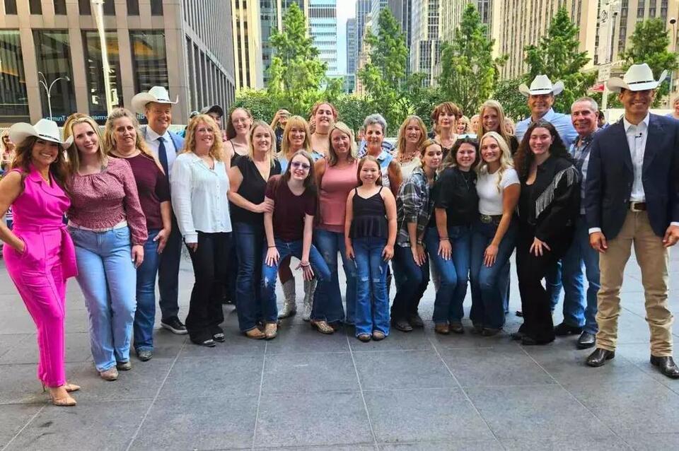 Fox & Friends Hosts Get a Lesson in Line Dancing From Binghamton Instructor