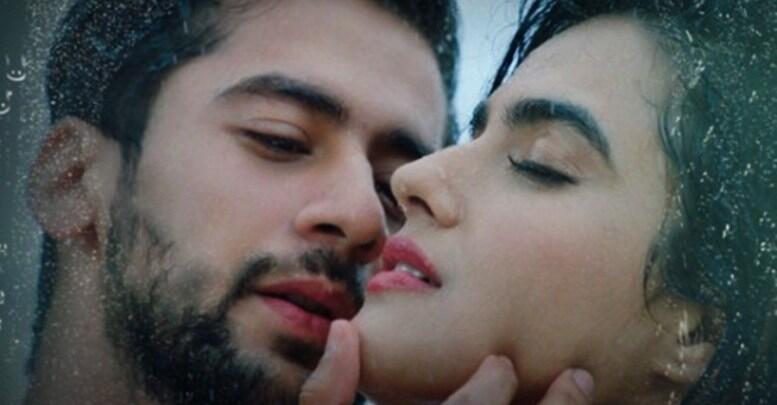 Missed Flight, Rain-drenched Romance: Kavya Thapar On ‘Baarish Ke Din ...