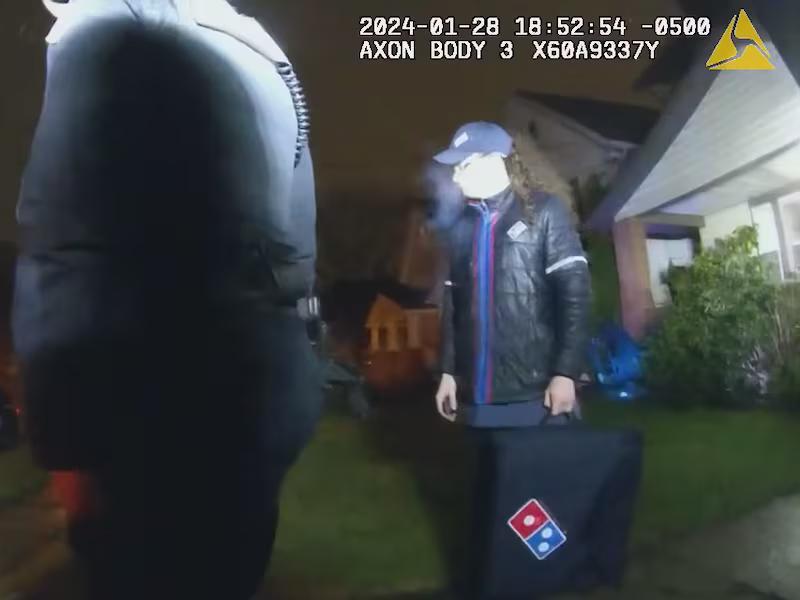 Akron Police Arrest 14 16 Year Olds For Carjacking Dominos Pizza