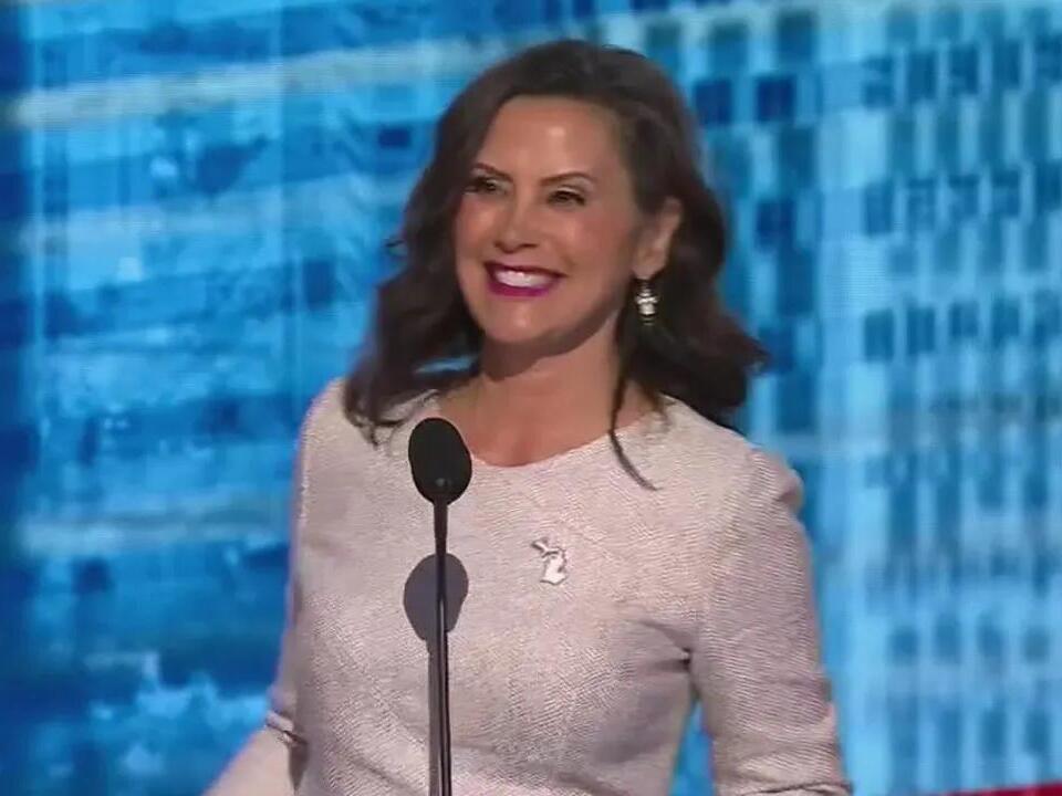 Whitmer's pink lipstick from The Lip Bar in Detroit goes viral after ...