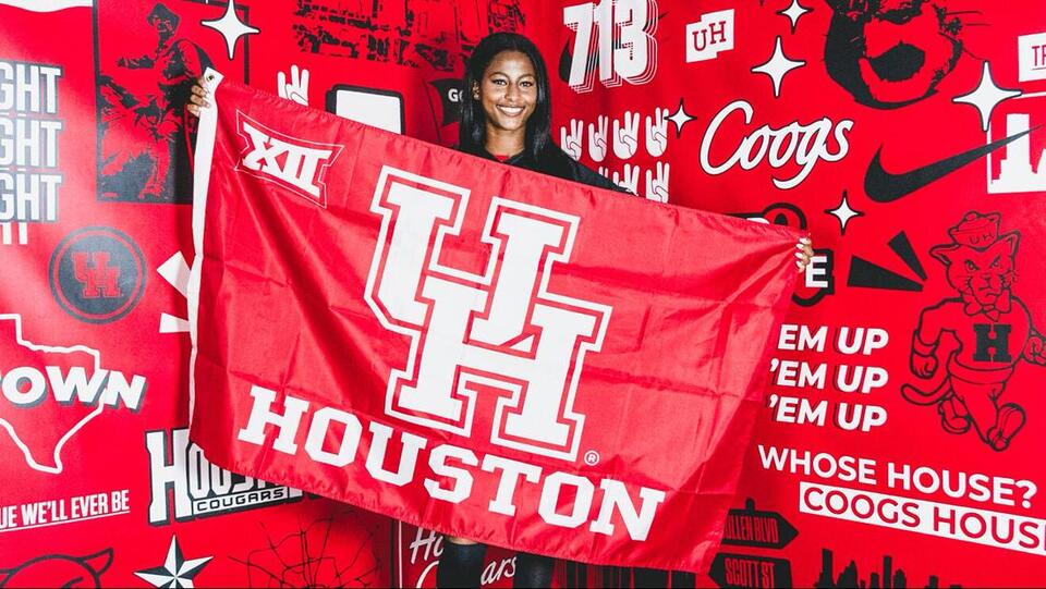 Shiloh's Lewhat Tesfazghi Signs with Houston Women's Soccer - NewsBreak