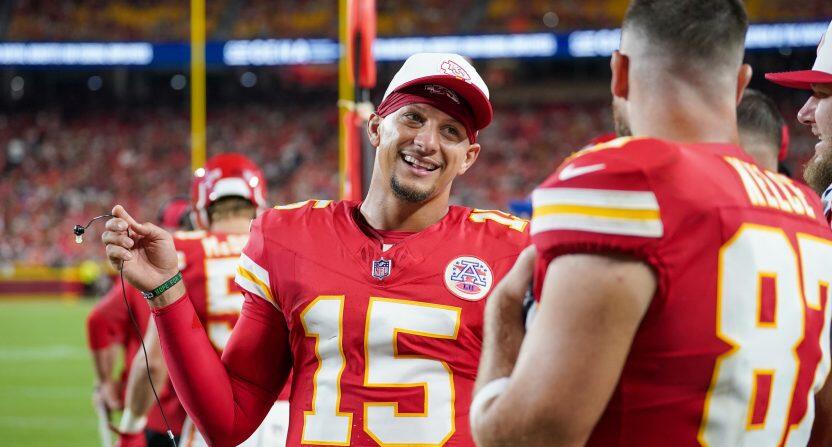 NFL world reacts to fantastic Patrick Mahomes news - NewsBreak