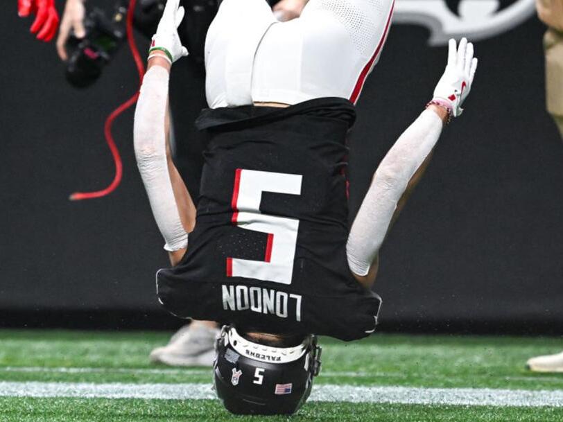 Football’s Viral Headstand Celebration Manages To Make The NFL Look ...