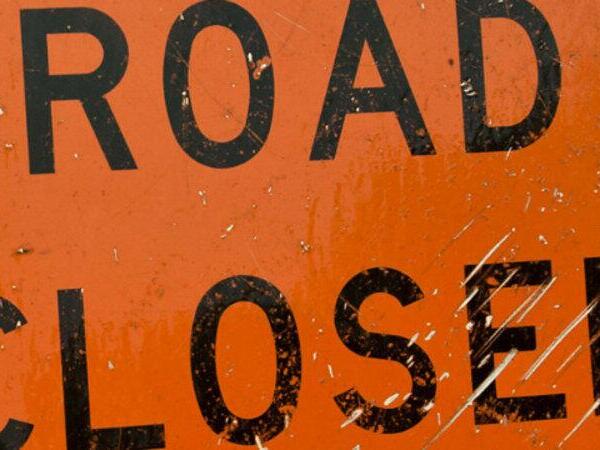 Tree removal causing road closure in Mason City