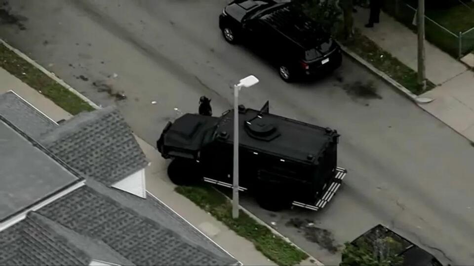 2 surrender to Boston police after man's shooting in Dorchester - NewsBreak