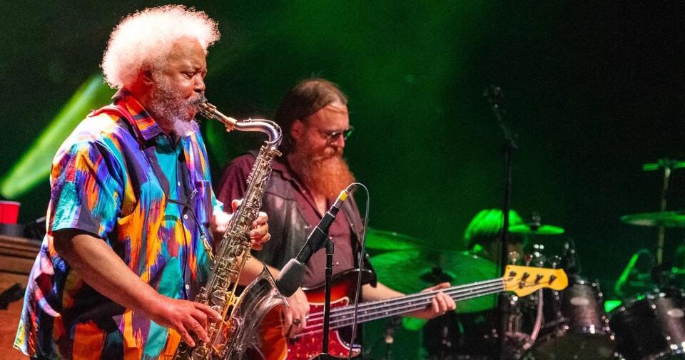 GoFundMe Launched For Frequent Gov’t Mule Saxophonist Ron Holloway ...