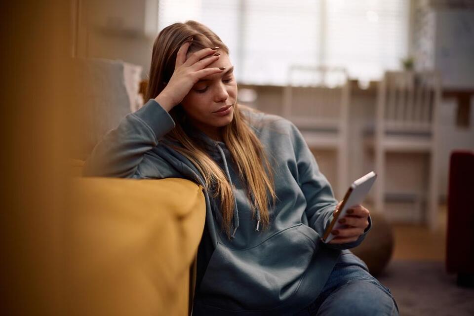 Goodbye Zoom therapy? A simple text exchange might be enough to help ...
