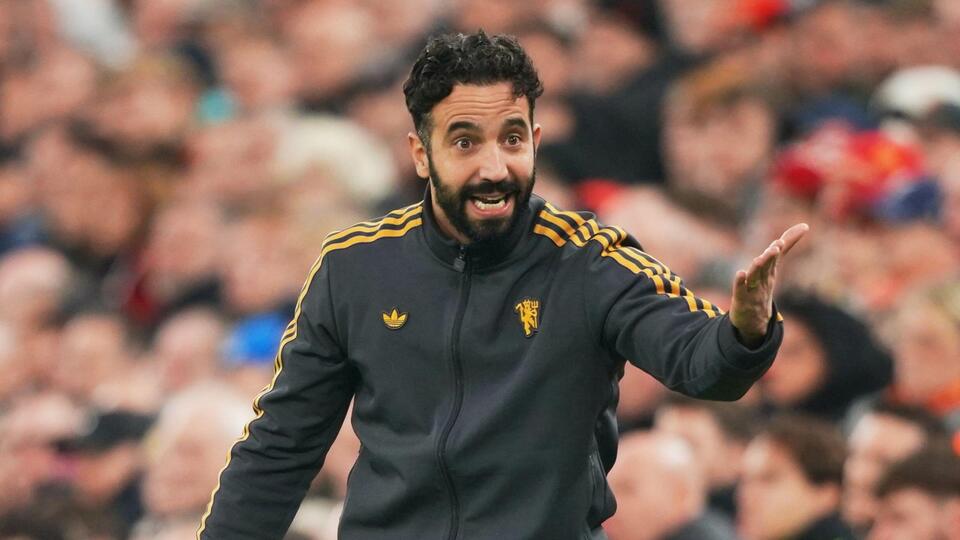 Amorim agrees to sell Man Utd ‘imposter’ as Everton join West Ham in ...