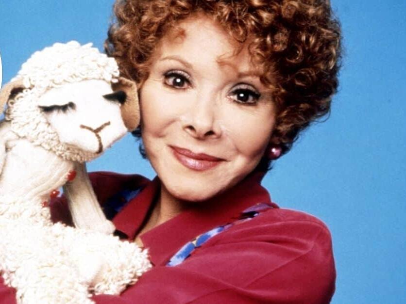 Shari Lewis’ Daughter Is Keeping Mother’s Legacy Alive With Lamb Chop ...