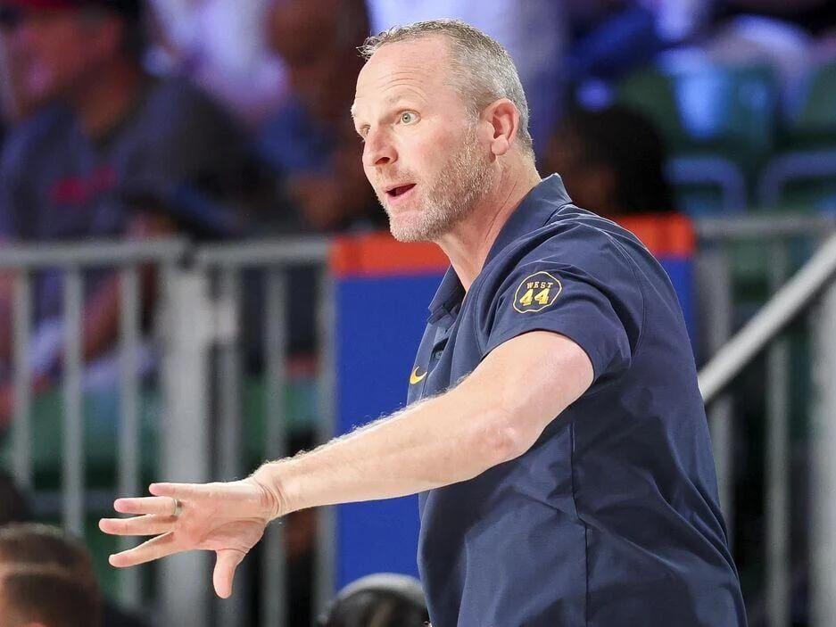 NCAA Basketball: Battle 4 Atlantis-West Virginia vs Arizona