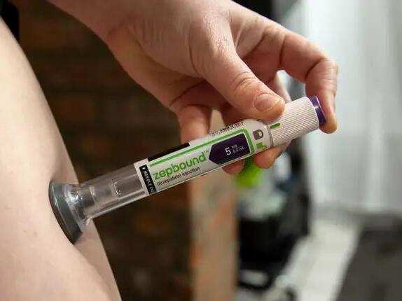 The FDA just approved Eli Lilly's Zepbound for sleep apnea — and ...