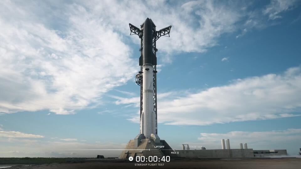 Ground system issue scrubs first launch of SpaceX’s Starship V3 rocket ...