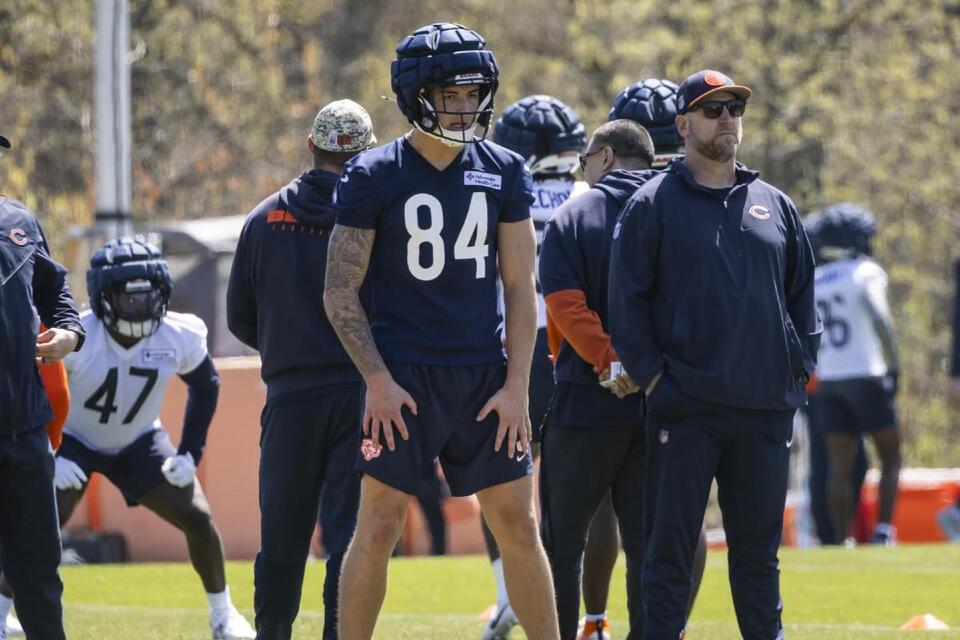 Cole Kmet Trade Rumors: Will The Bears Repeat the Greg Olsen Mistake In ...