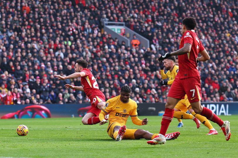 Premier League issues statement after Diogo Jota penalty incident overturned in Liverpool vs ...
