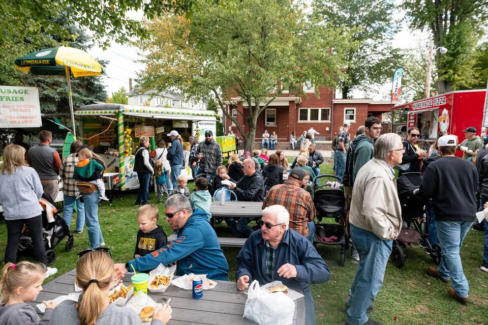 Zelie, Harmony fall festivals a sharing success - NewsBreak