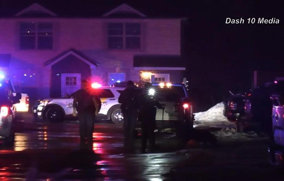 UPDATE: 1 killed in shooting at Dover Road apartments, suspect ...