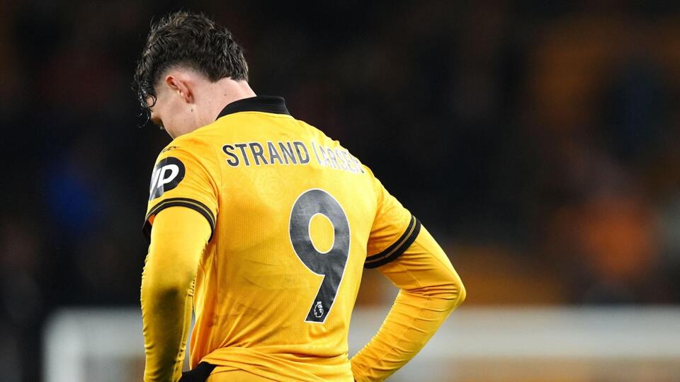 Strand Larsen regret manifested by Shearer, Man Utd teen, Woltemade ...