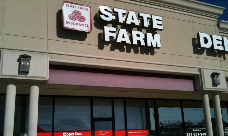 State Farm changes agent contract terms amid digital push - NewsBreak