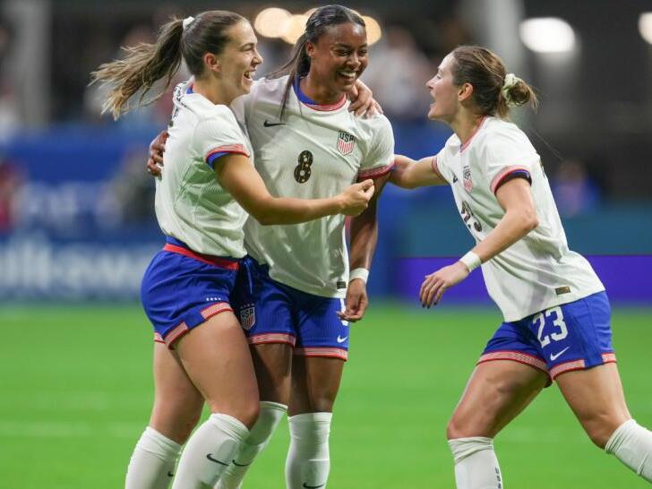 USWNT vs. Japan score, takeaways: USA stage comeback for 2-1 win after conceding in the first minute