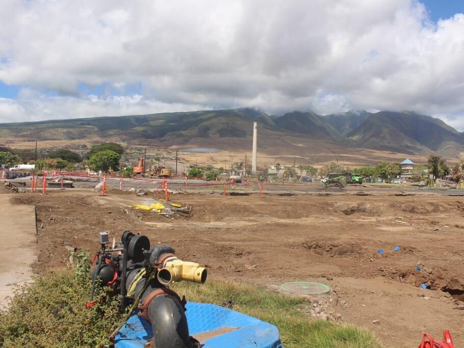 Nearly one-year after Lahaina wildfires: debris clearance at 88%, more ...