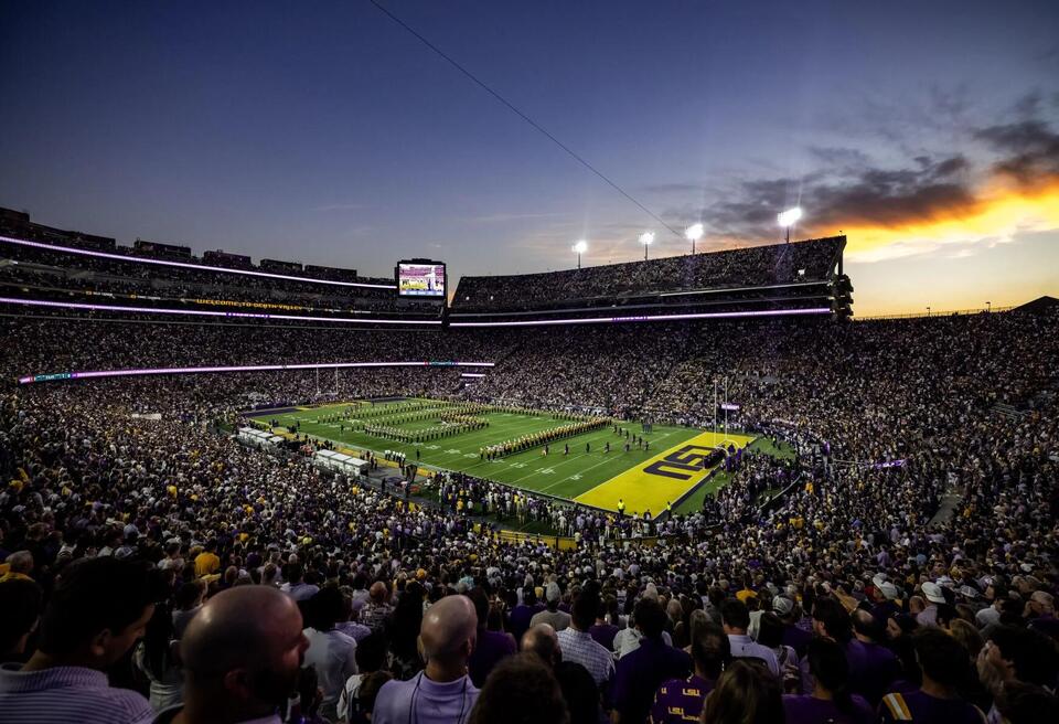 LSU football is increasing season ticket prices in 2026. Here's how ...
