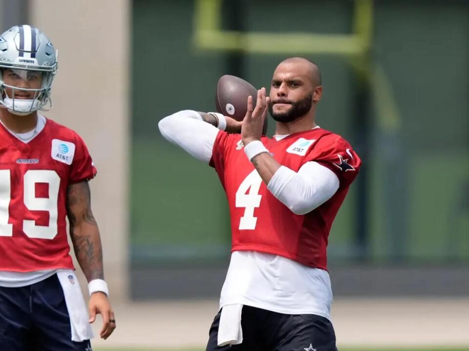 Dak Prescott wore walking boot ahead of Cowboys training camp