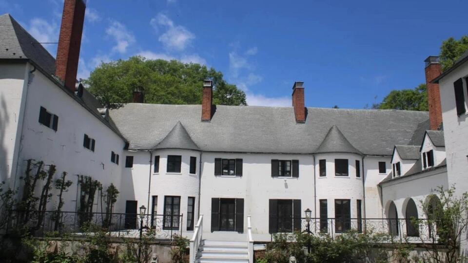 Century-Old “Chelsea Mansion” Opens Its Grand Gold Coast Gates in ...