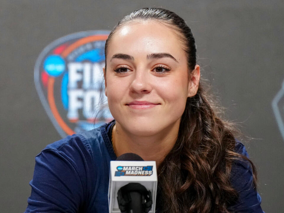 Storm Rookie Nika Muhl is Trending For Pregame Outfit Before Angel ...