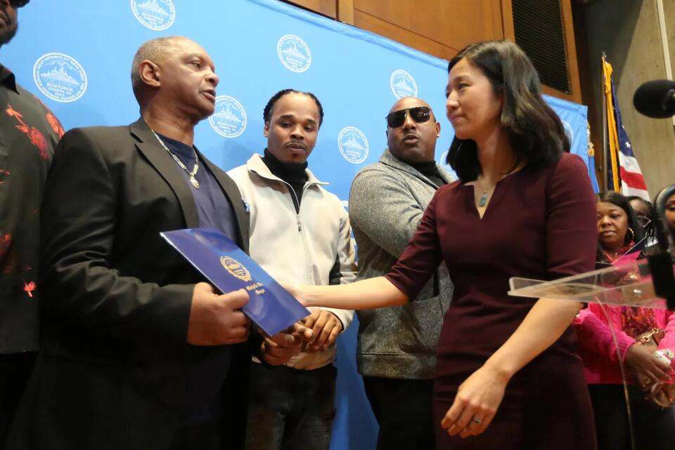 Boston City Hall pays $150K settlement for wrongful arrests of two ...