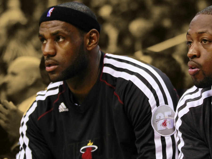 "LeBron fu*ked it all up" - Maxx Crosby says LeBron James made it hard ...