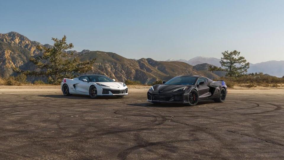 GM reveals 535-HP V8 coming to next-gen Corvette and it’s not what ...