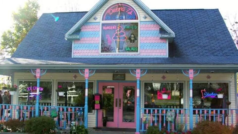 Former Owner Of Beloved Hudson Valley Ice Cream Shop Has Died - NewsBreak