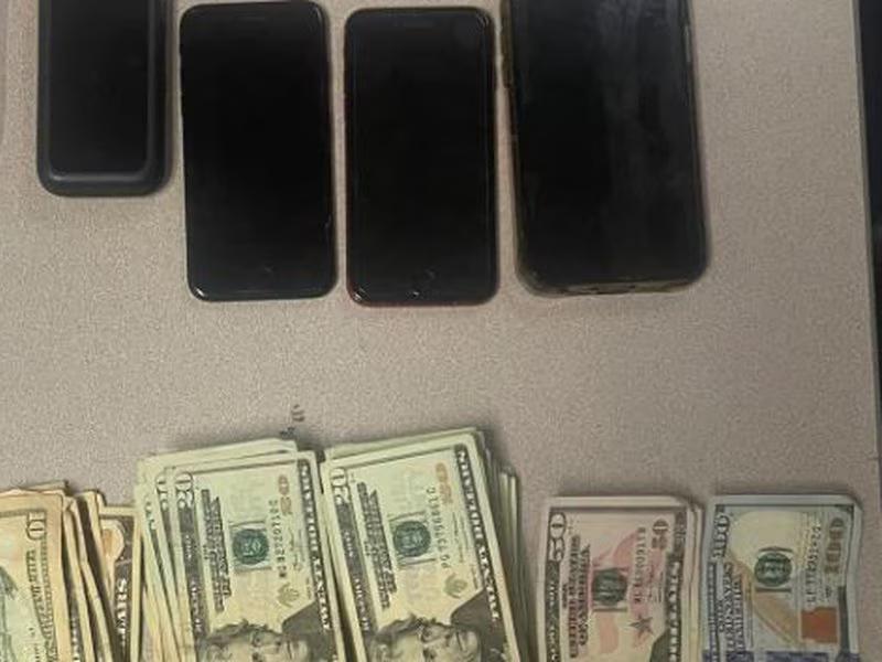 Elyria police arrest convicted drug dealer again Elyria police arrest convicted drug dealer again
