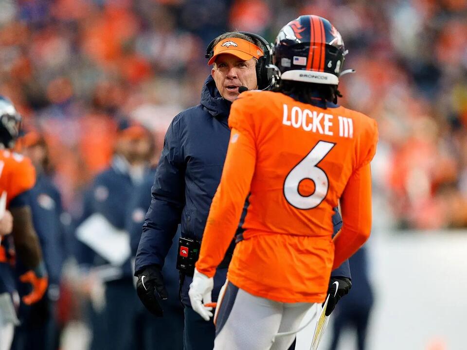 Denver Broncos Safety P.J. Locke Gets 100% Real on Relationship With ...