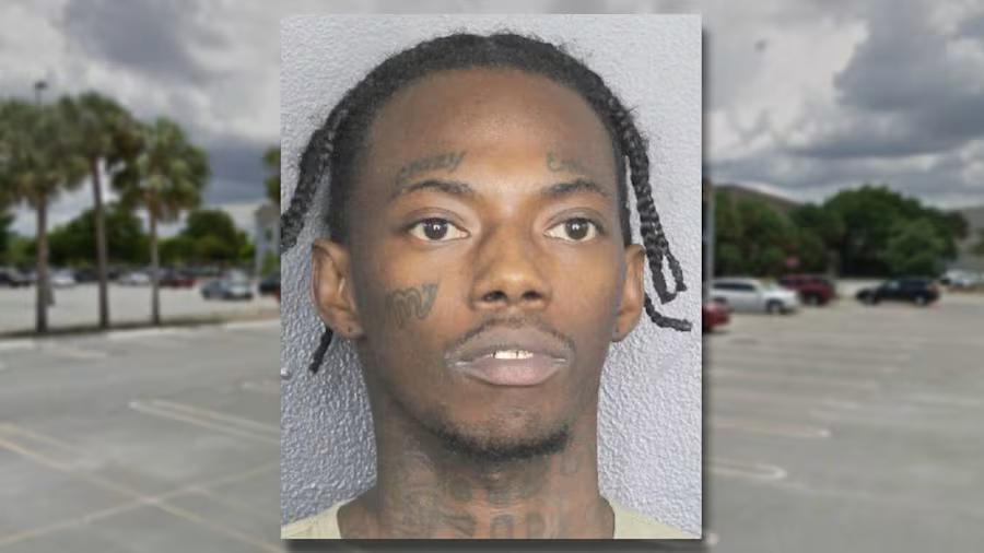 Man accused of sexually assaulting 14-year-old girl outside Coral ...