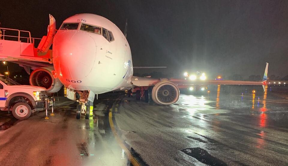 Maintenance Error Led to Alaska 737 Gear Collapse - NewsBreak