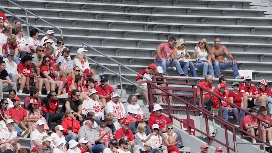 Wisconsin football attendance hits 30-year low through first 3 games ...