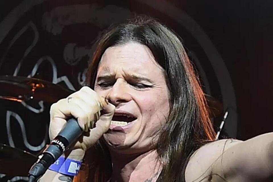 Life of Agony’s Mina Caputo Issues Statement on Plans to De-Transition ...